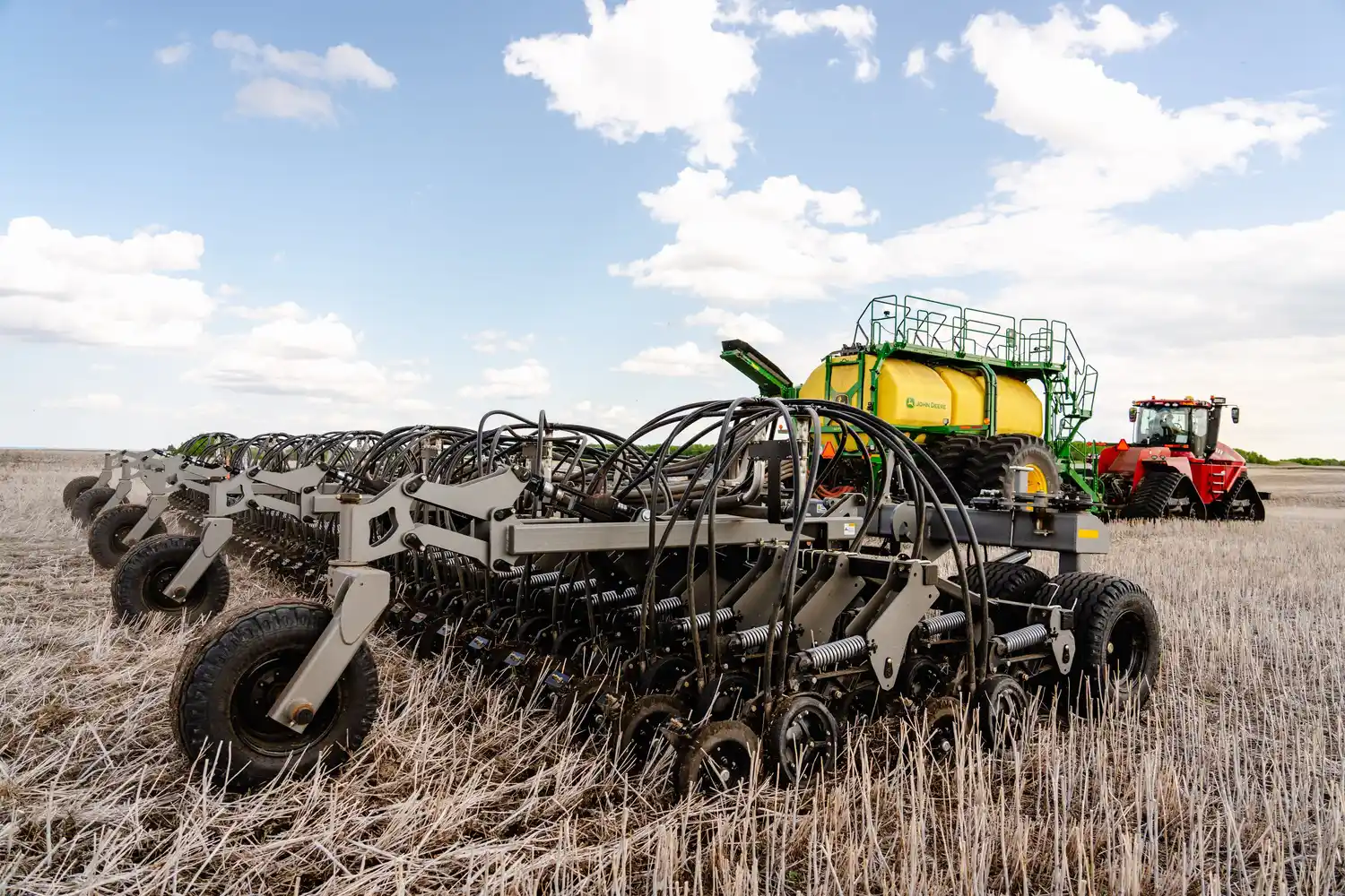 Pillar Ag – Air Seeders, No Till Drills, Carts, & Harrow Equipment